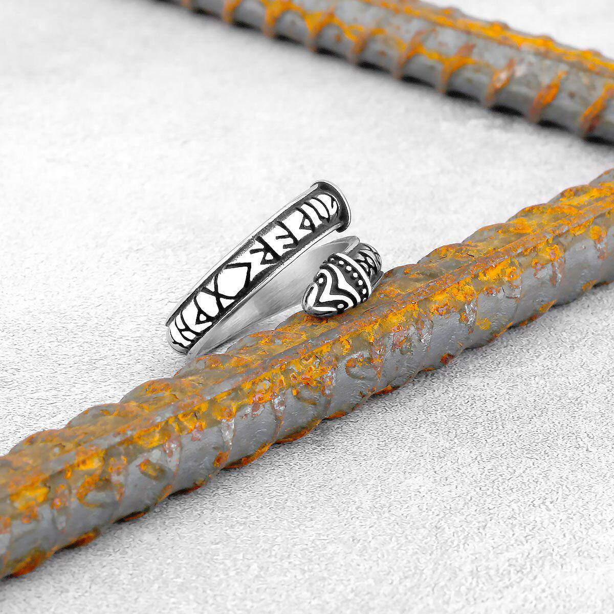 Viking Ring Rune Band | Odins-Glory